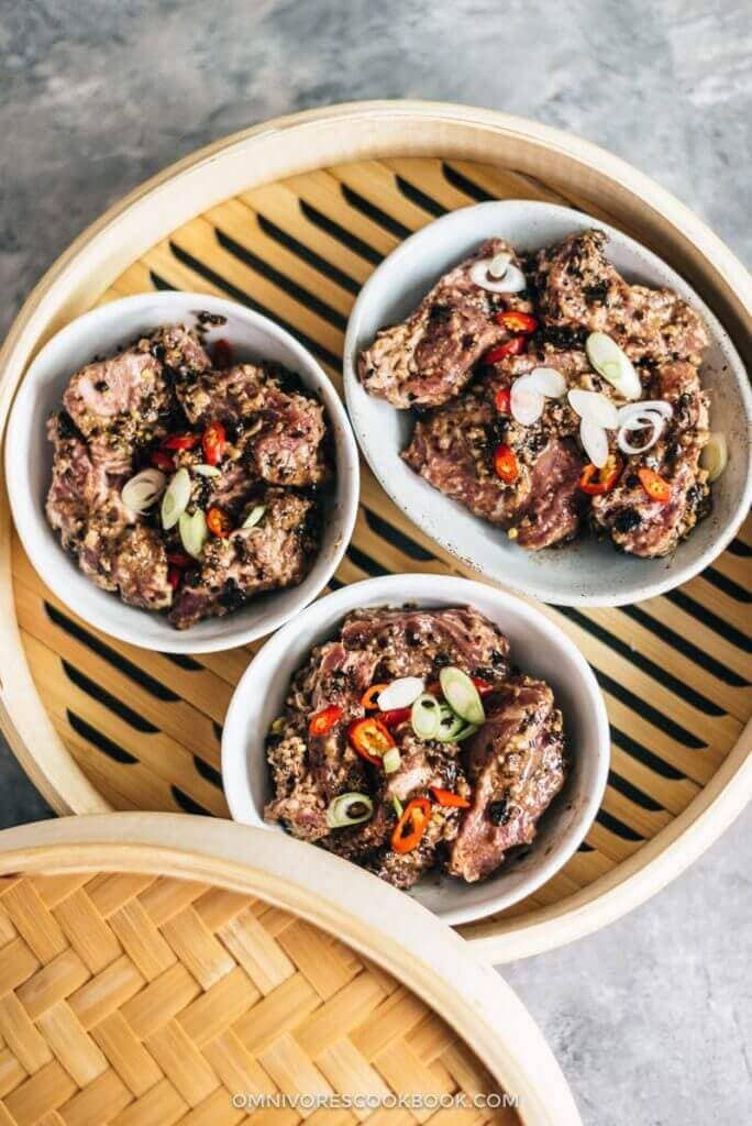 Steamed Ribs in Black Bean Sauce (豉汁蒸排骨) - Omnivore's Cookbook