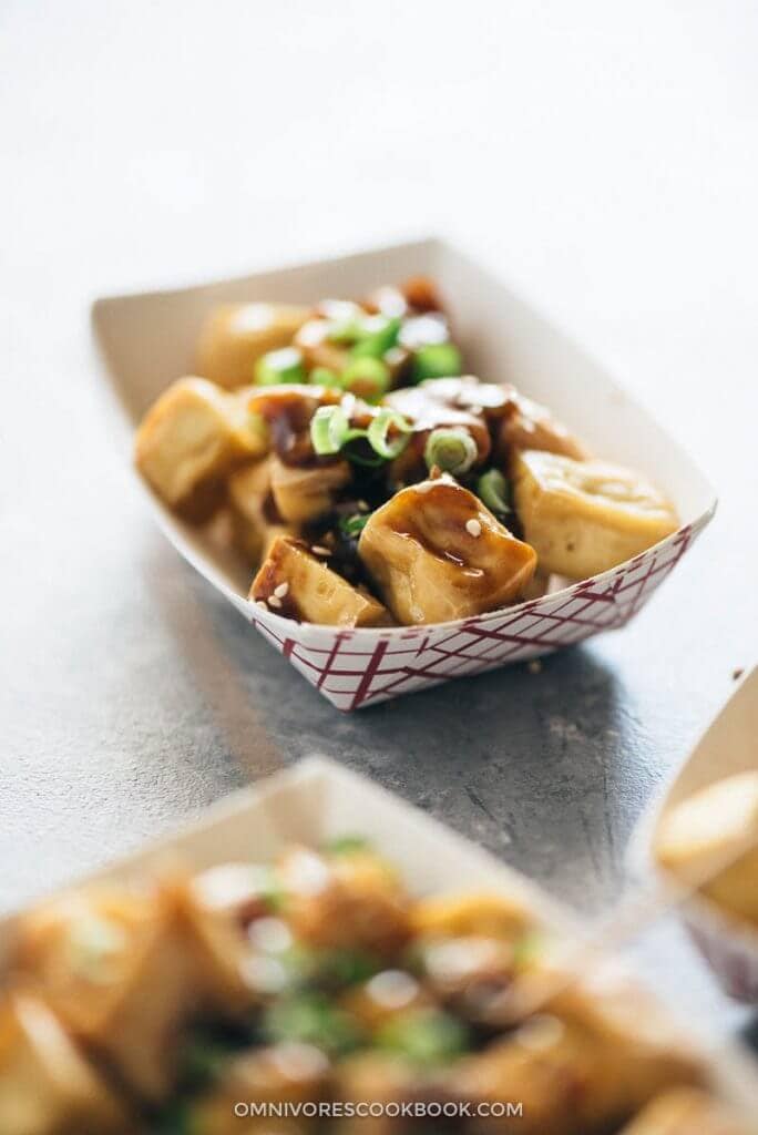 Crispy Tofu with Garlic Sauce (without Deep-Frying) - Omnivore's Cookbook