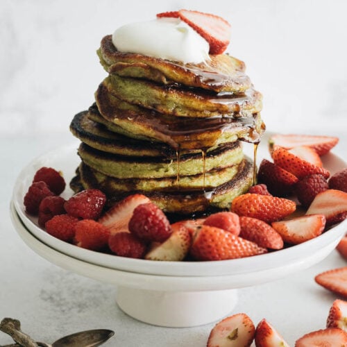 Ji Dan Bing (Chinese Breakfast Pancake, 鸡蛋饼) - Omnivore's Cookbook