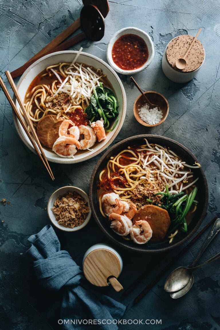 Hokkien Prawn Mee Noodle Soup (Hae Mee) - Omnivore's Cookbook