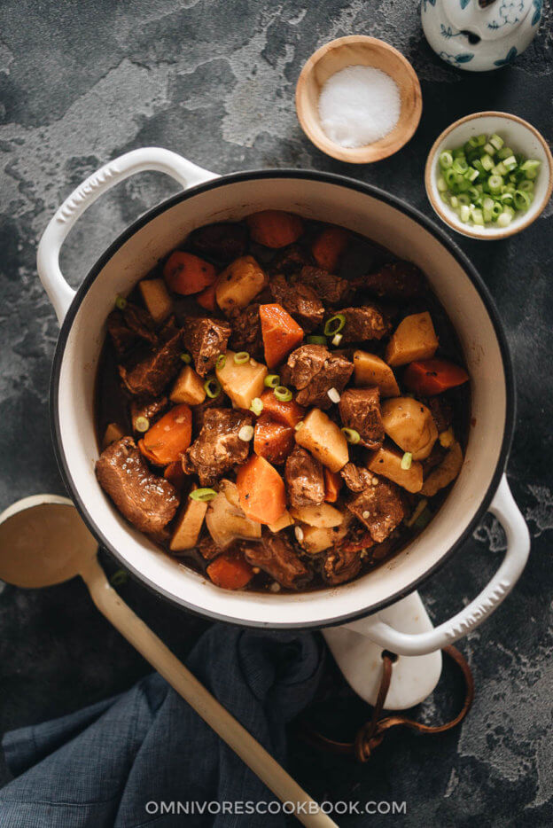 Chinese Beef Stew with Potatoes (土豆炖牛肉) - Omnivore's Cookbook