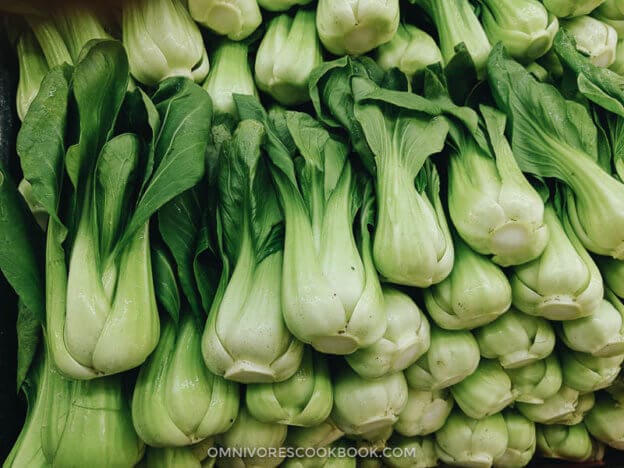 An Introduction to Chinese Greens - Omnivore's Cookbook