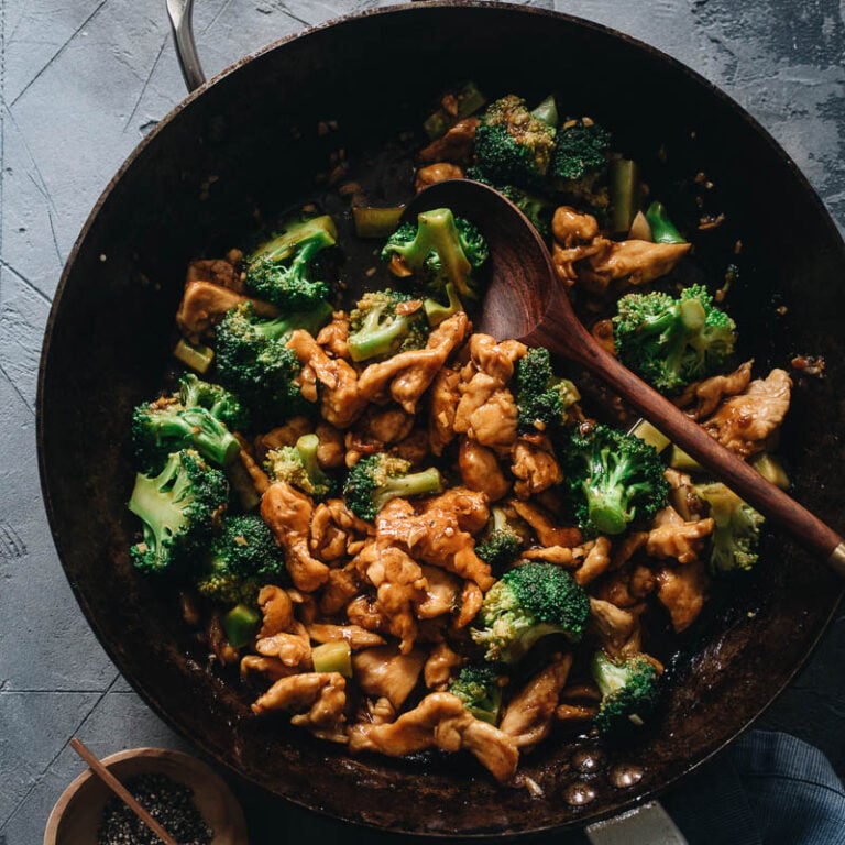 Chicken and Broccoli (Chinese Takeout Style) - Omnivore's Cookbook