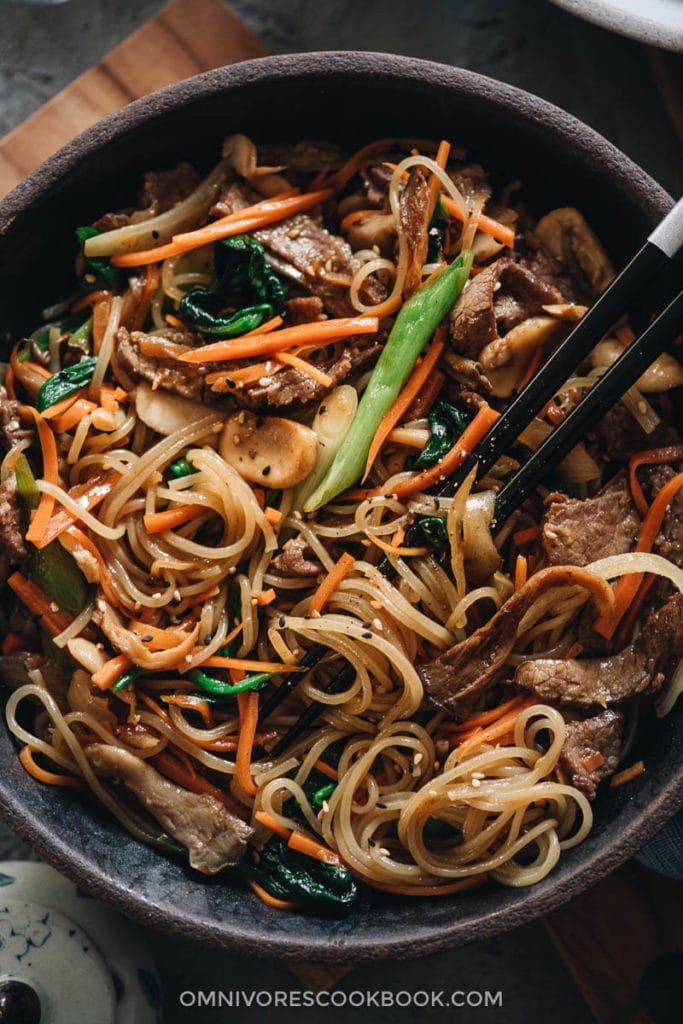 Japchae (Korean Sweet Potato Noodles) - Omnivore's Cookbook