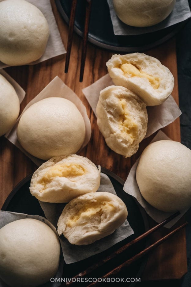 Nutty Steamed Buns (芝麻酱花卷, Sweet Hua Juan) - Omnivore's Cookbook
