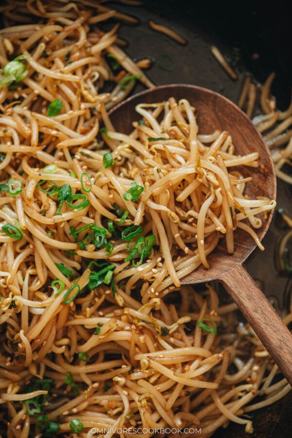 Bean Sprout Stir Fry - Omnivore's Cookbook