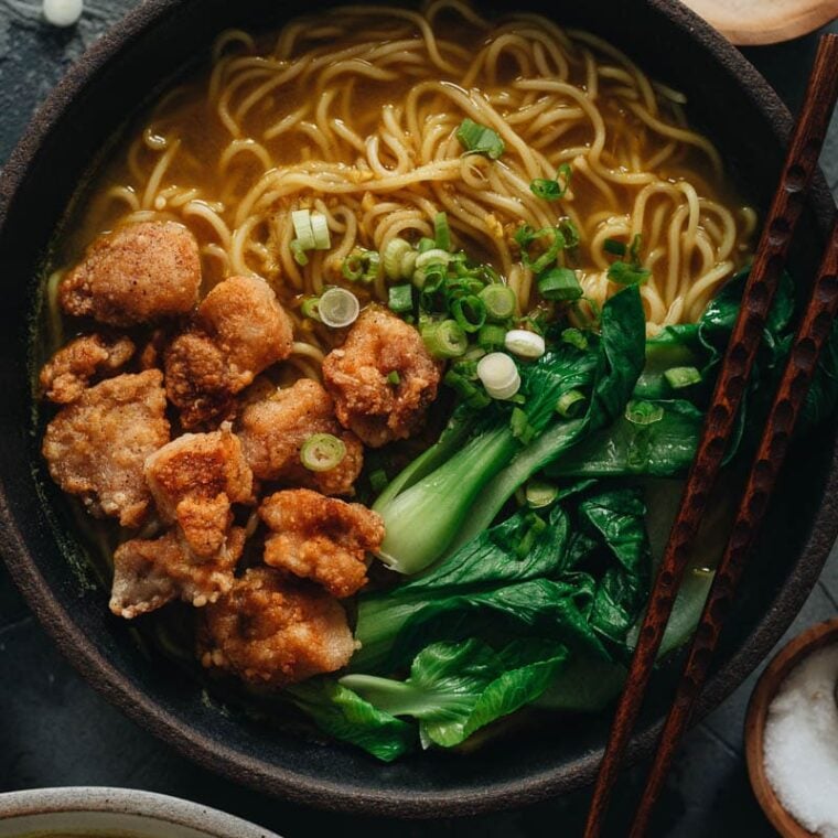 Yaka Mein (Beef Noodle Soup) - Omnivore's Cookbook