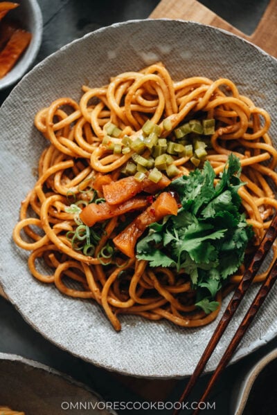 Hot Dry Noodles (热干面) - Omnivore's Cookbook