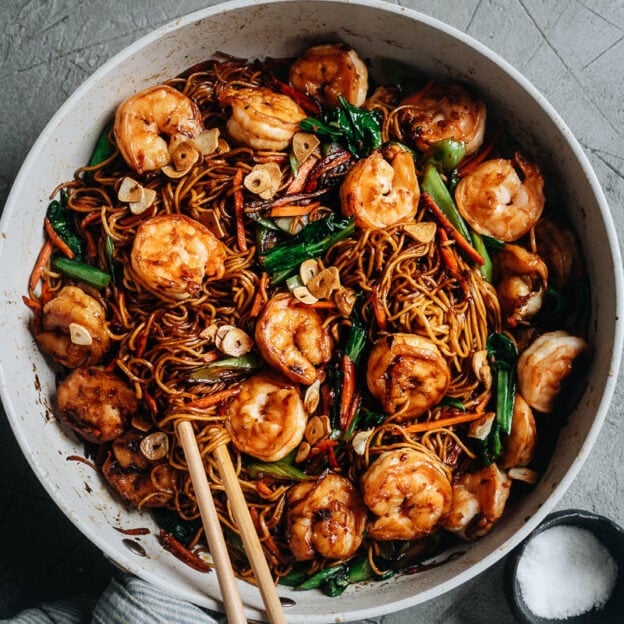 XO Noodles with Shrimp - Omnivore's Cookbook