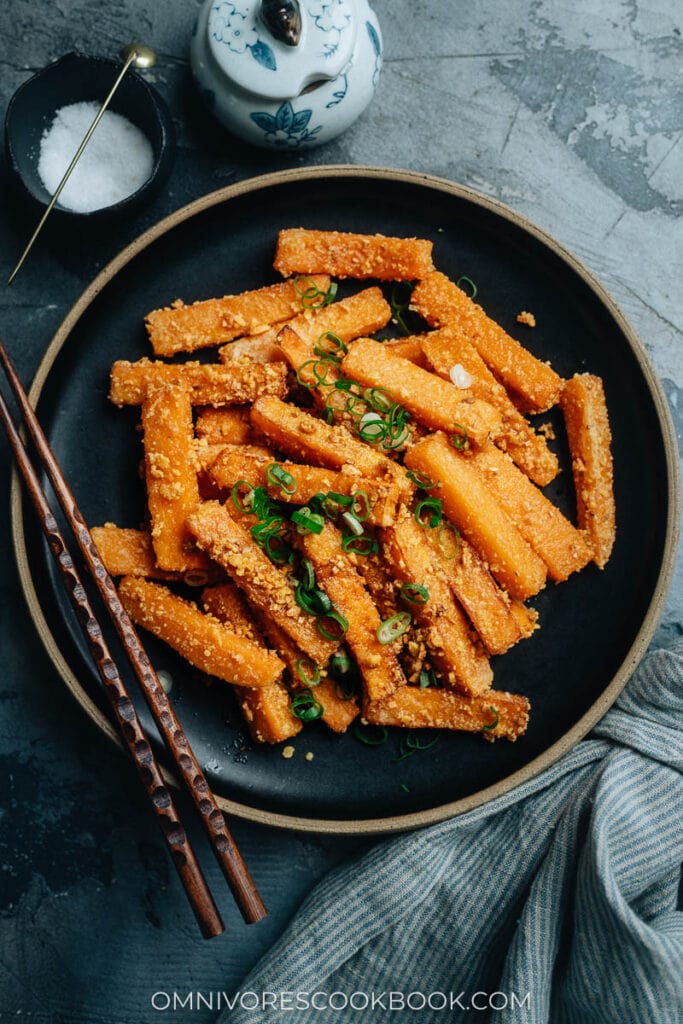 Crispy Fried Pumpkin with Salted Egg Yolk - Omnivore's Cookbook