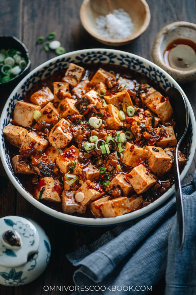 Vegetarian Mapo Tofu (Vegan) - Omnivore's Cookbook