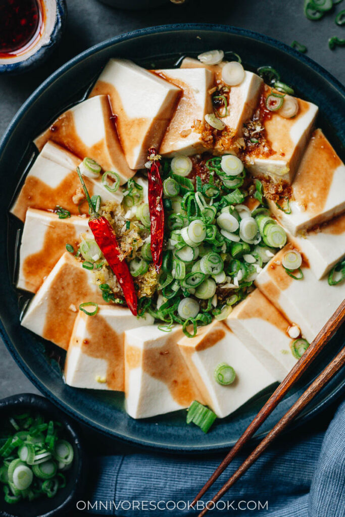 Easy Steamed Tofu (蒸豆腐) - Omnivore's Cookbook