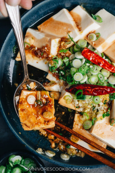 Easy Steamed Tofu (蒸豆腐) - Omnivore's Cookbook
