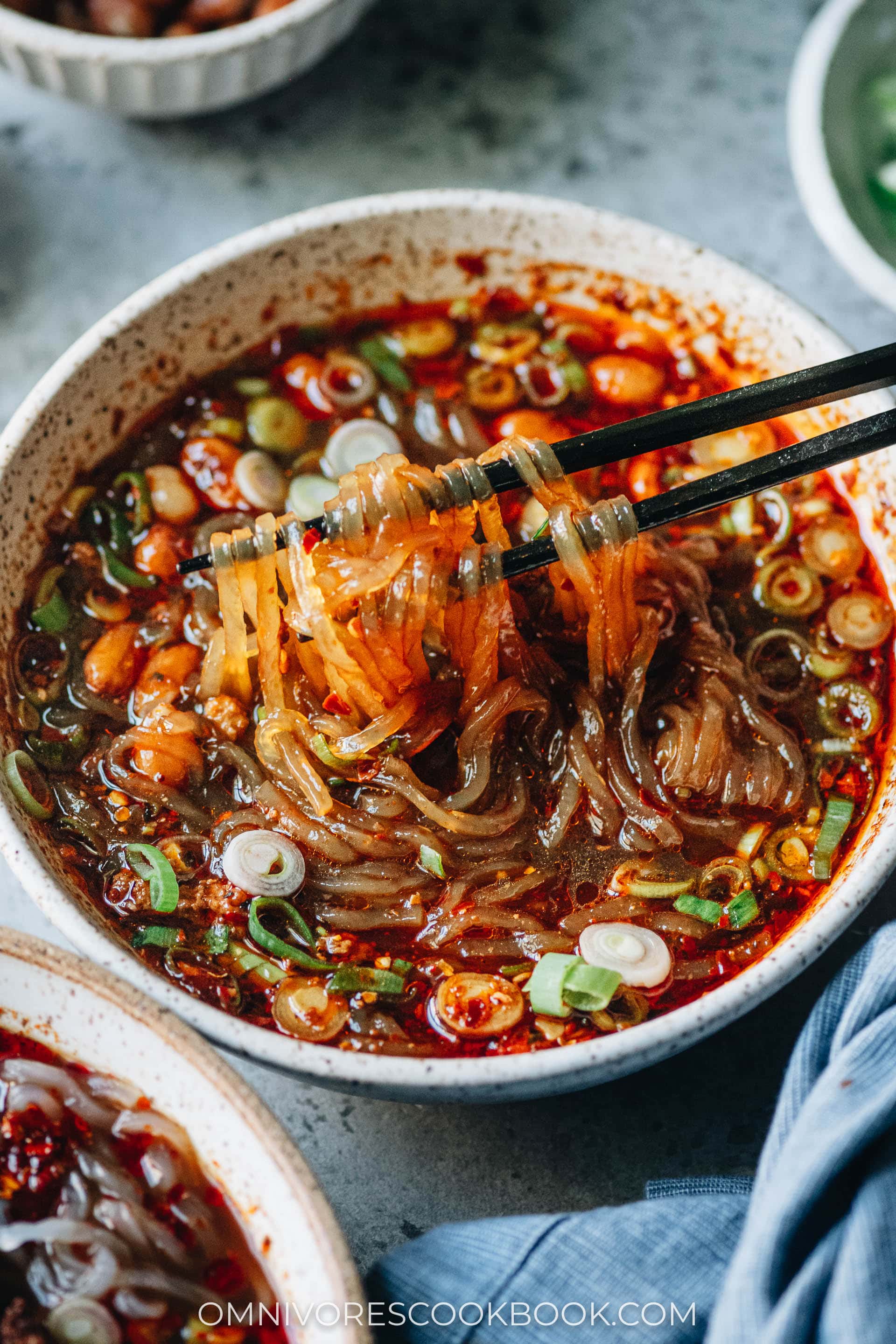 Suan La Fen (Hot and Sour Noodle Soup, 酸辣粉) - Omnivore's Cookbook