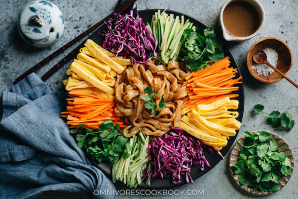 Da La Pi (大拉皮, Northern Chinese Potato Noodles in Sesame Sauce ...