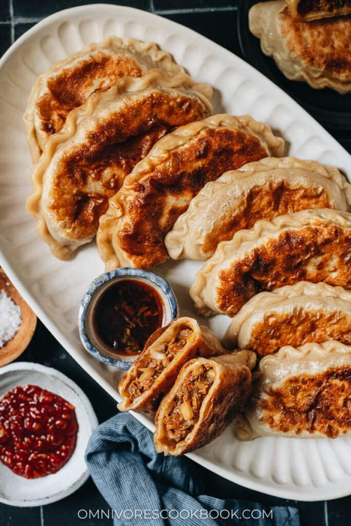 Chinese Beef Meat Pie (Xian Bing, 牛肉馅饼) - Omnivore's Cookbook