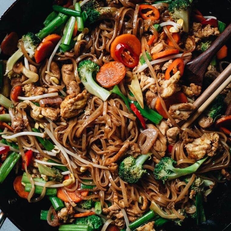 Shredded Beef and Pepper Stir Fry (青椒肉丝) - Omnivore's Cookbook