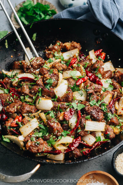 Real-Deal Xinjiang Cumin Lamb (孜然羊肉) - Omnivore's Cookbook