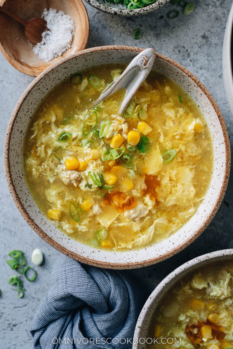 Chinese Corn Soup with Chicken (鸡蛋玉米羹)
