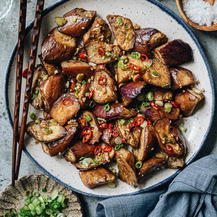 5-Ingredient Savory Oatmeal (Chinese-Style) - Omnivore's Cookbook