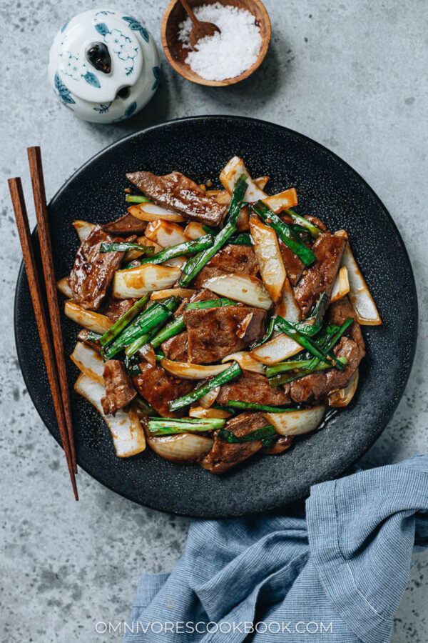 Shredded Pork with Garlic Sauce (鱼香肉丝, Yu Xiang Rou Si) - Omnivore's ...