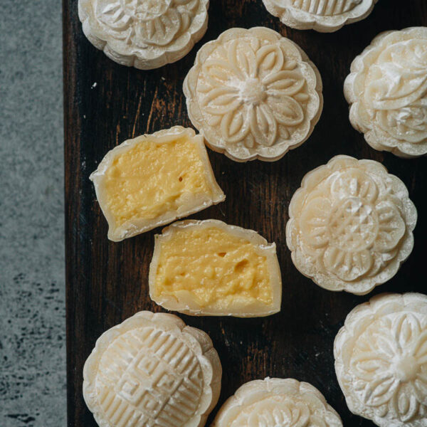 Japanese Cheesecake (Jiggly and Extra Cheesy) - Omnivore's Cookbook