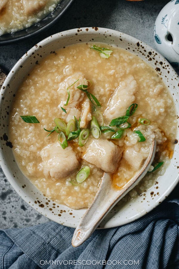 Chinese Fish Congee (生滚鱼片粥) - Omnivore's Cookbook