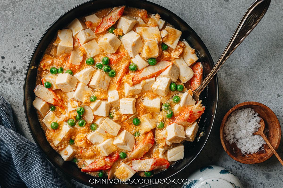 Crab Roe Tofu with Salted Duck Eggs (蟹黄豆腐) - Omnivore's Cookbook