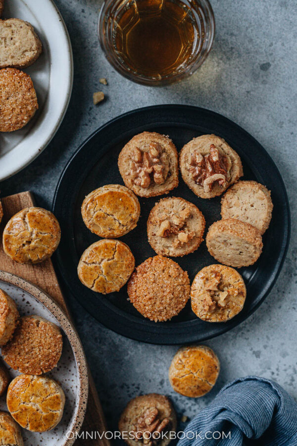 Chinese Walnut Cookies (核桃酥) - Omnivore's Cookbook