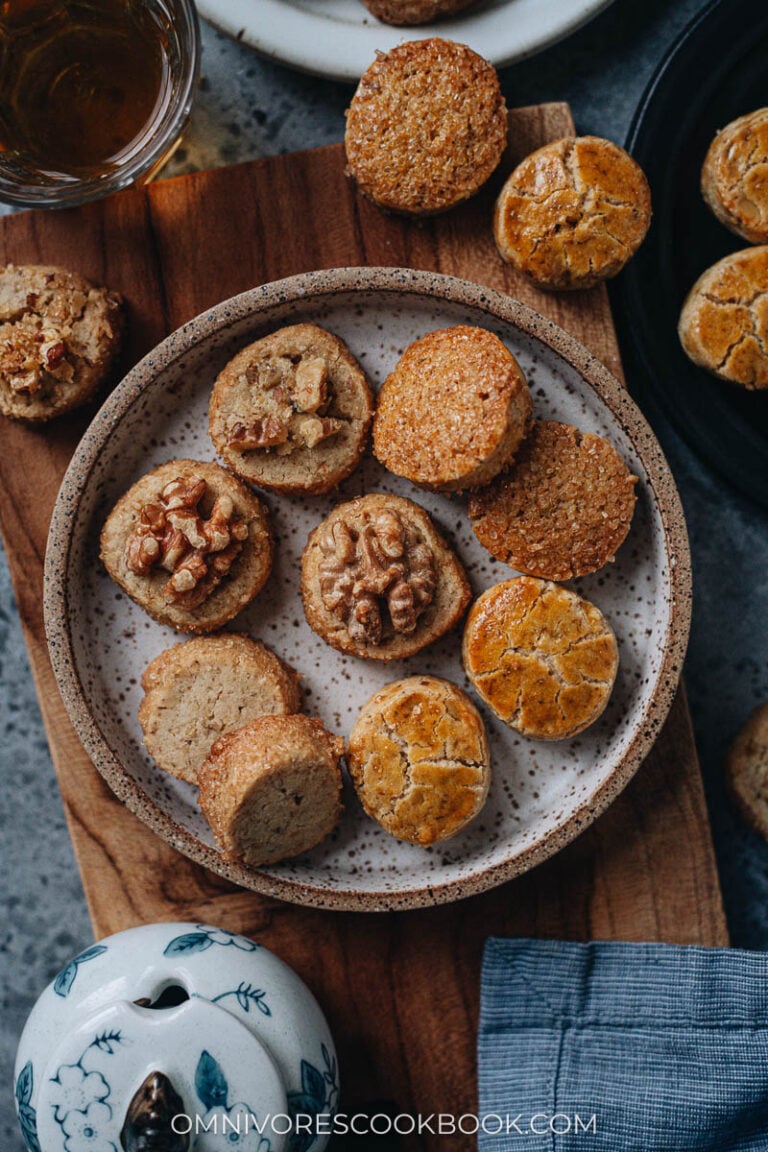 Chinese Walnut Cookies (核桃酥) - Omnivore's Cookbook