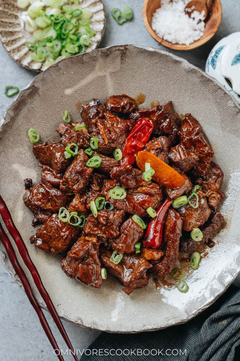 Chinese Red Braised Lamb (红烧羊肉) - Omnivore's Cookbook