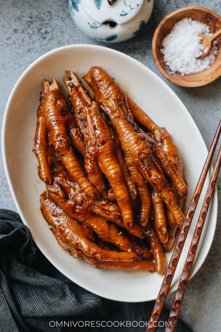 Braised Chicken Feet (凤爪) - Omnivore's Cookbook