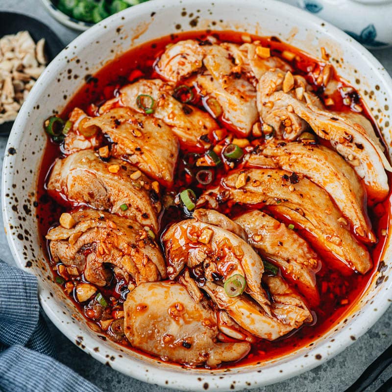 Saliva Chicken (口水鸡, Sichuan Chicken in Red Oil Sauce) - Omnivore's ...