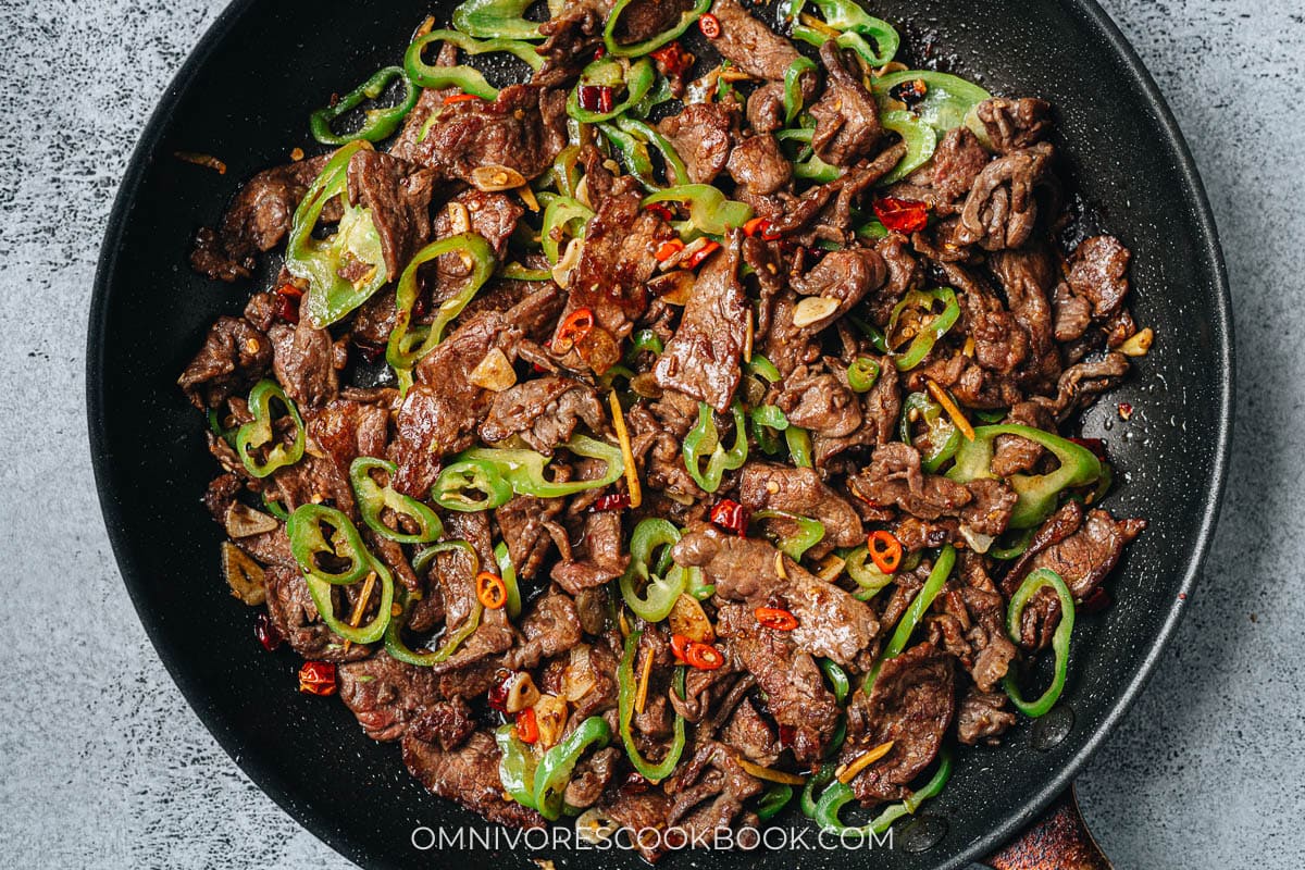Authentic Hunan Beef (湖南小炒肉) - Omnivore's Cookbook