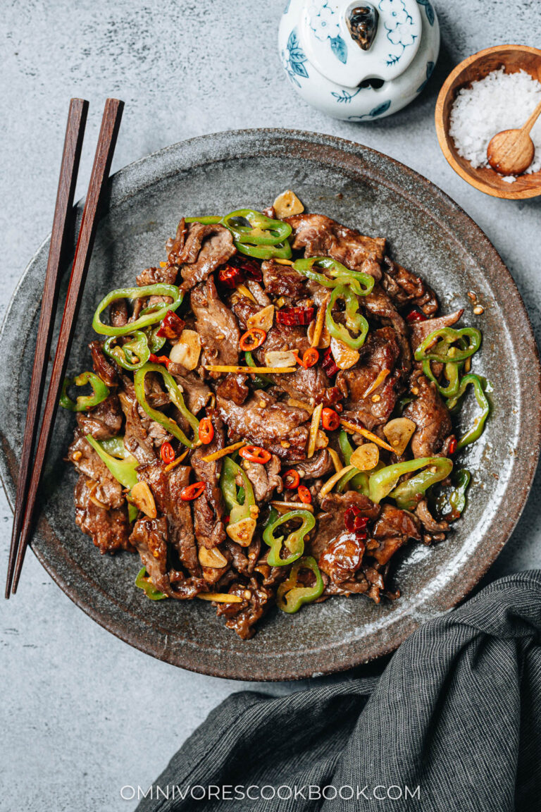 Authentic Hunan Beef (湖南小炒肉) - Omnivore's Cookbook