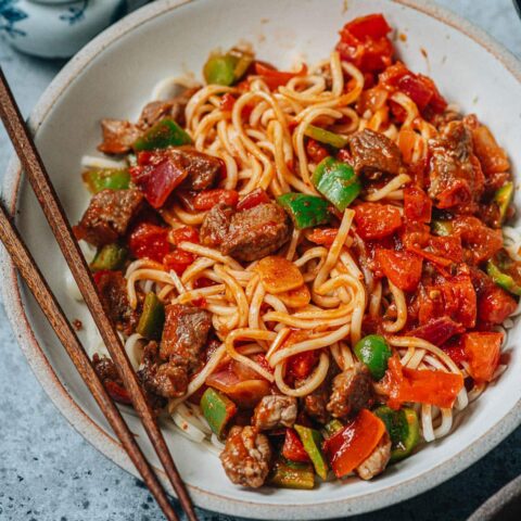 Laghman (Noodles with Lamb Sauce, 新疆拌面) - Omnivore's Cookbook