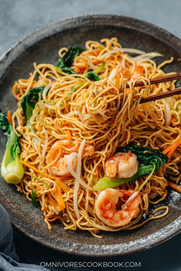 Shrimp Chow Mein - Omnivore's Cookbook