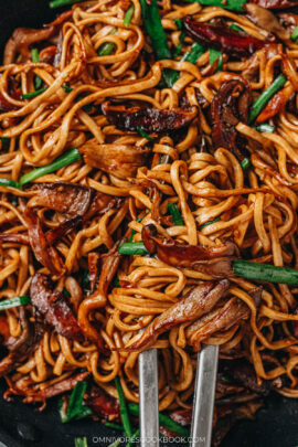 Longevity Noodles Recipe (Yi Mein, 伊面) - Omnivore's Cookbook