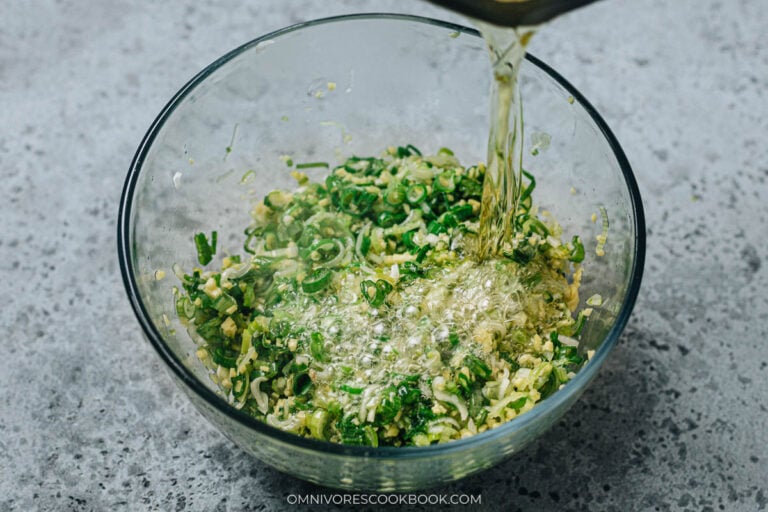 Ginger Scallion Sauce - Omnivore's Cookbook