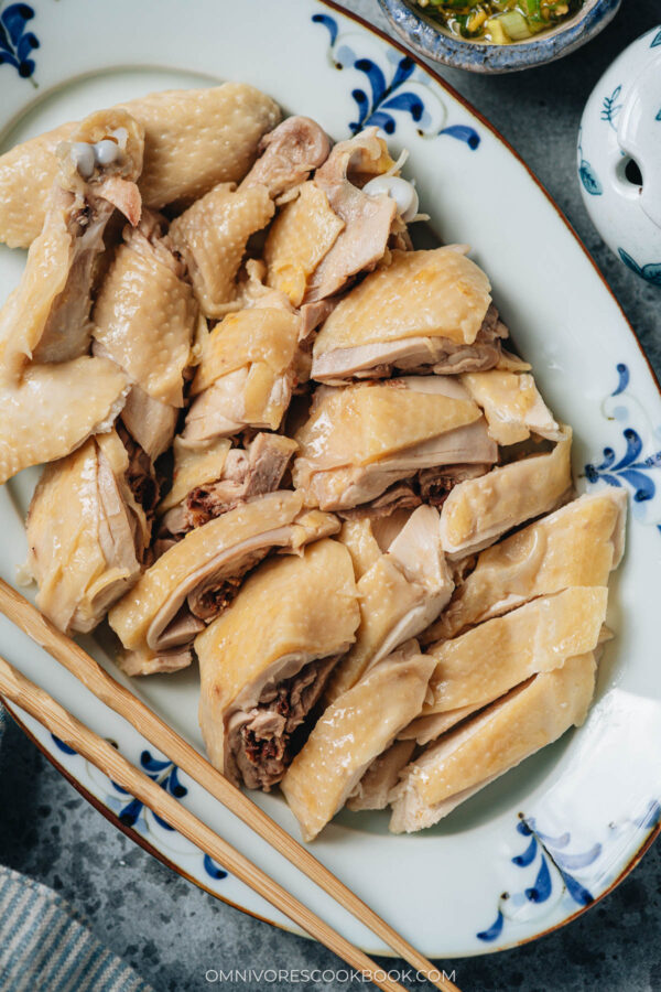 White Cut Chicken (白切鸡) - Omnivore's Cookbook