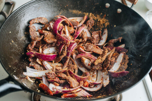 Cumin Beef (孜然牛肉) - Omnivore's Cookbook