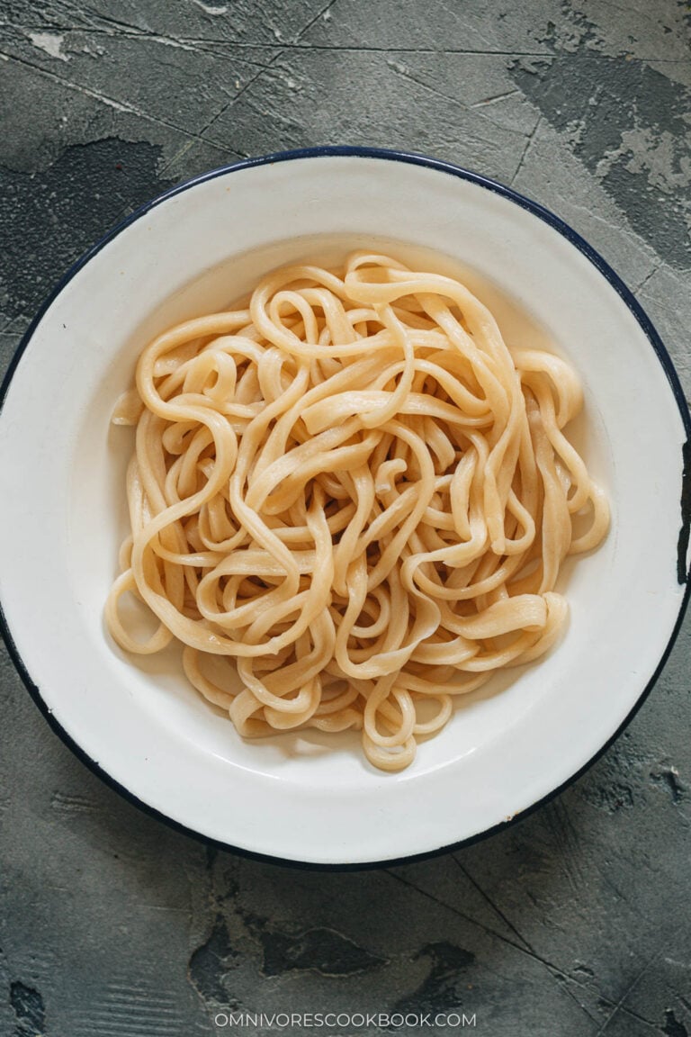 Hand-Pulled Noodles (Easy Recipe!) - Omnivore's Cookbook